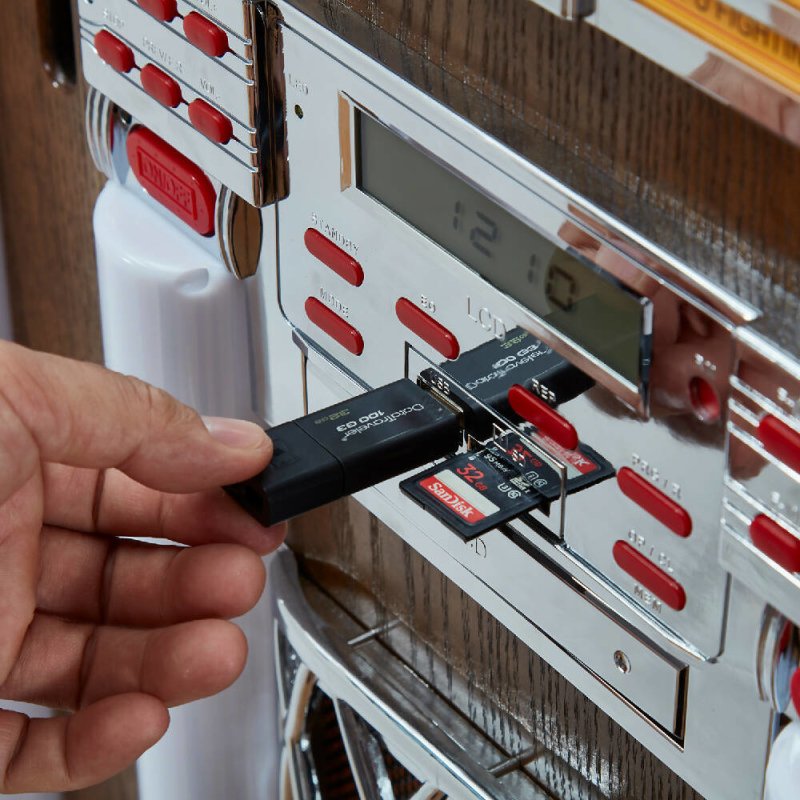 Arkrocket Saturn V Full Size Jukebox Vinyl Record Player - British D'sire